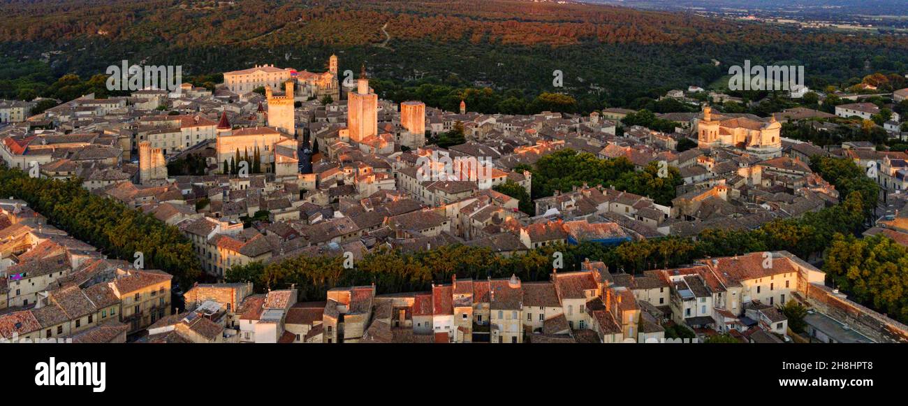 Uzes ducal palace hi-res stock photography and images - Alamy