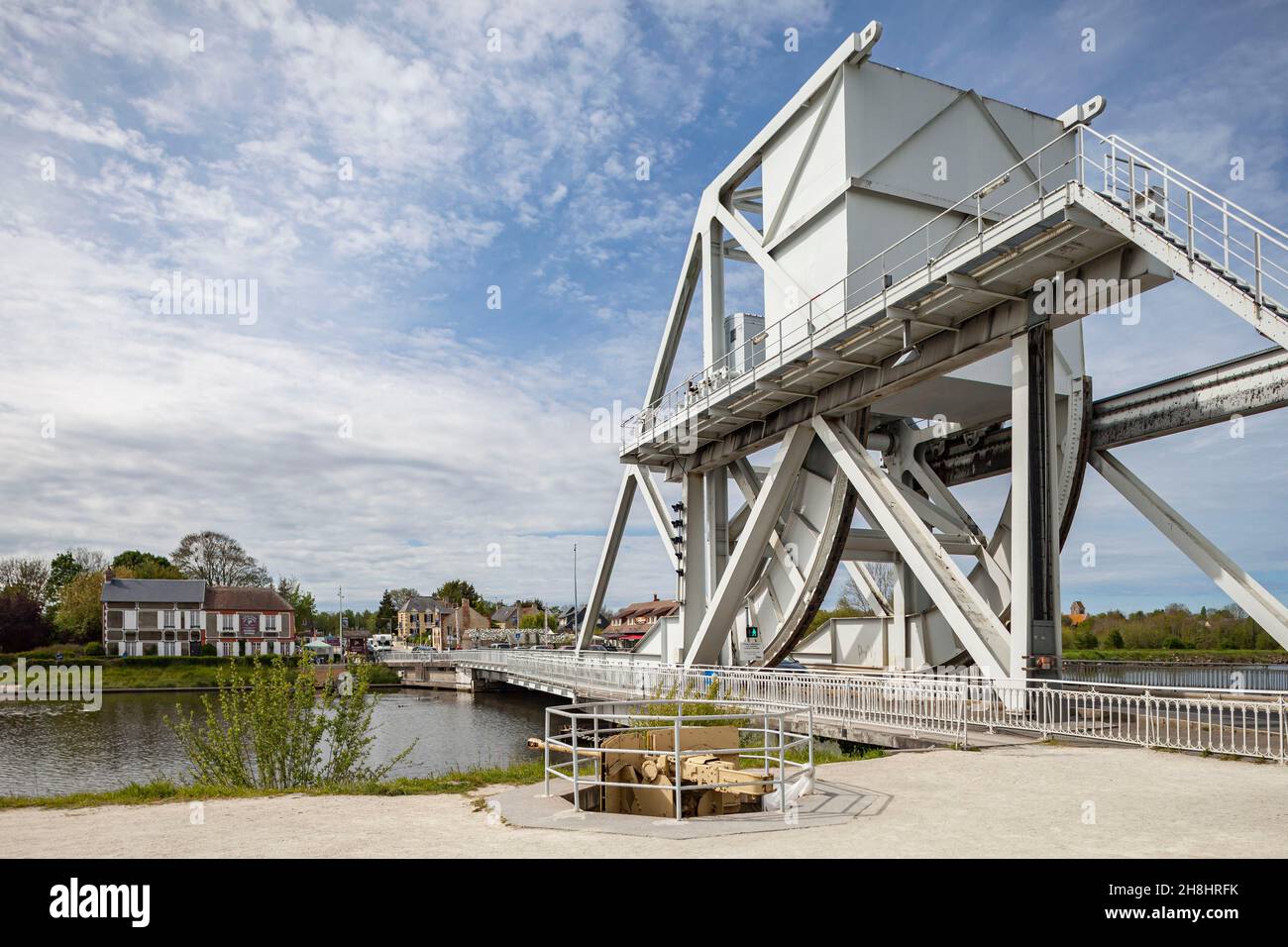 France, Calvados (14), Bénouville, Pegasus Bridge and old German anti ...