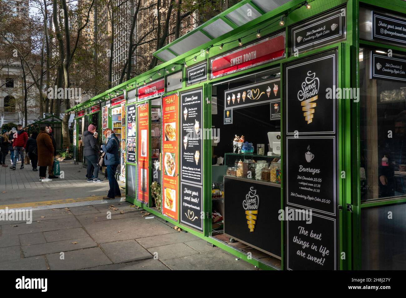 Food bank usa 2021 hi-res stock photography and images - Alamy