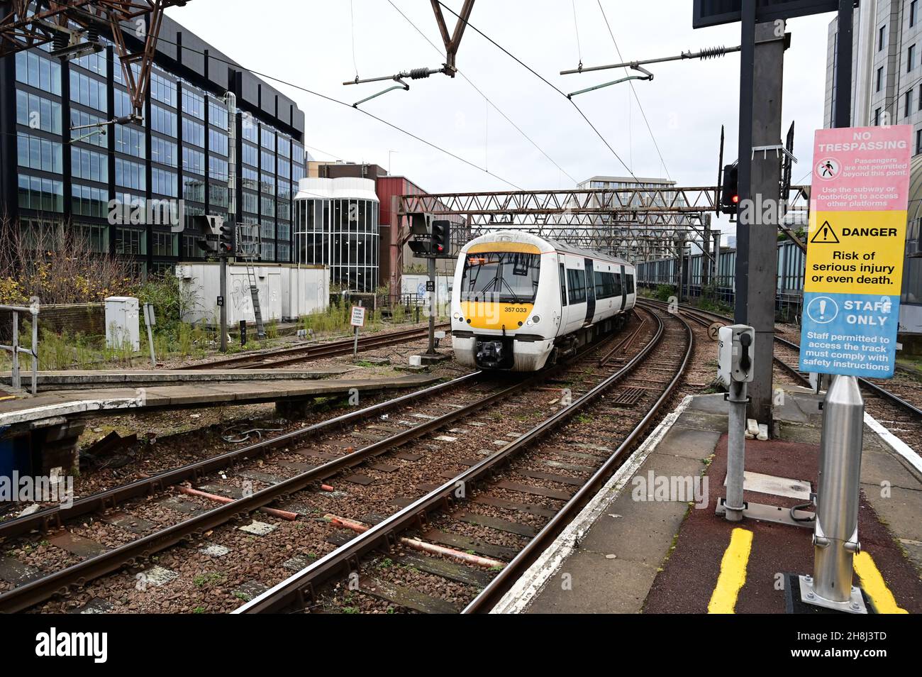 A class 357 electric train arrives at Fenchurch street station in ...