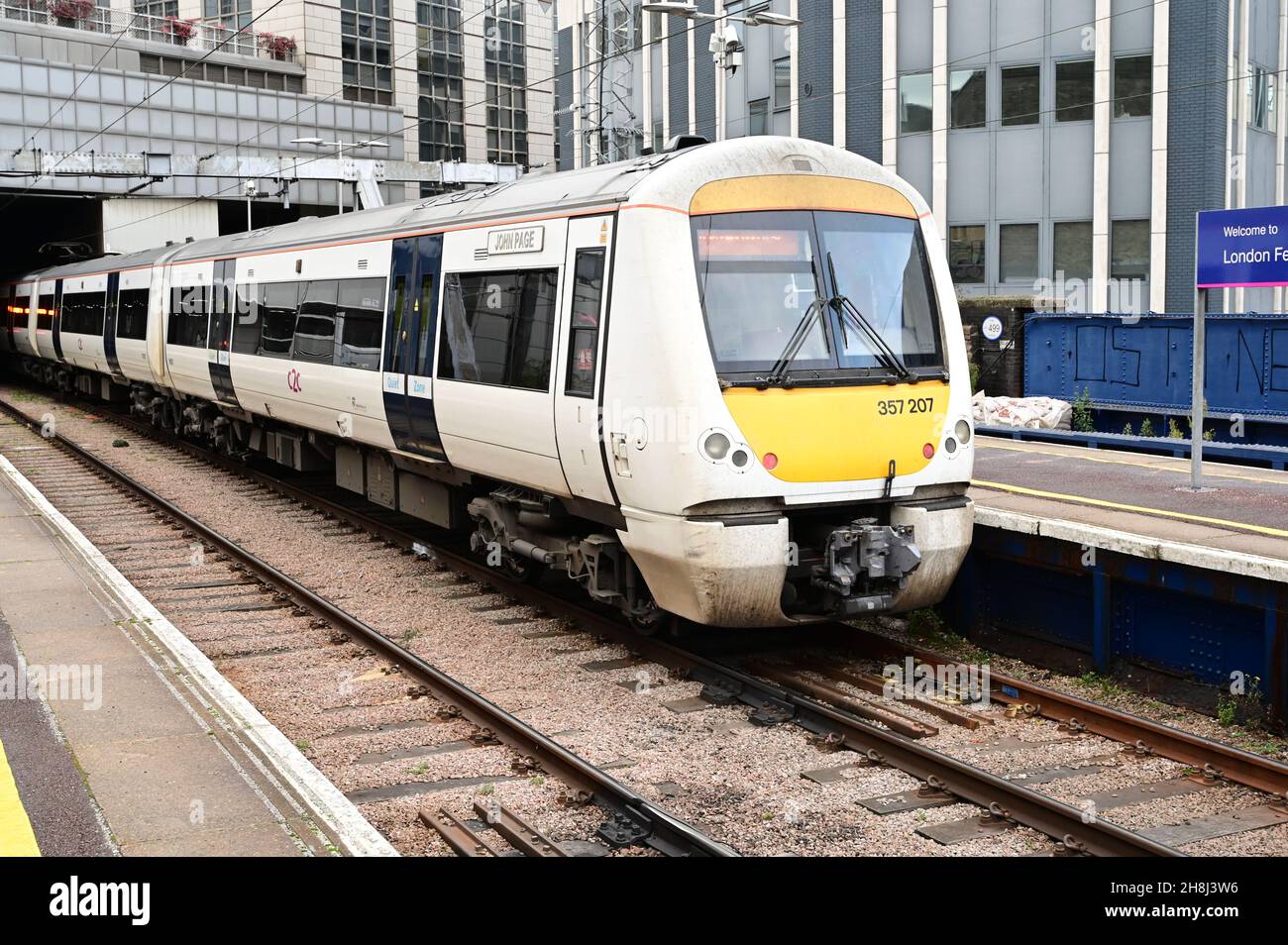 3rd class train carriage uk hi-res stock photography and images - Alamy