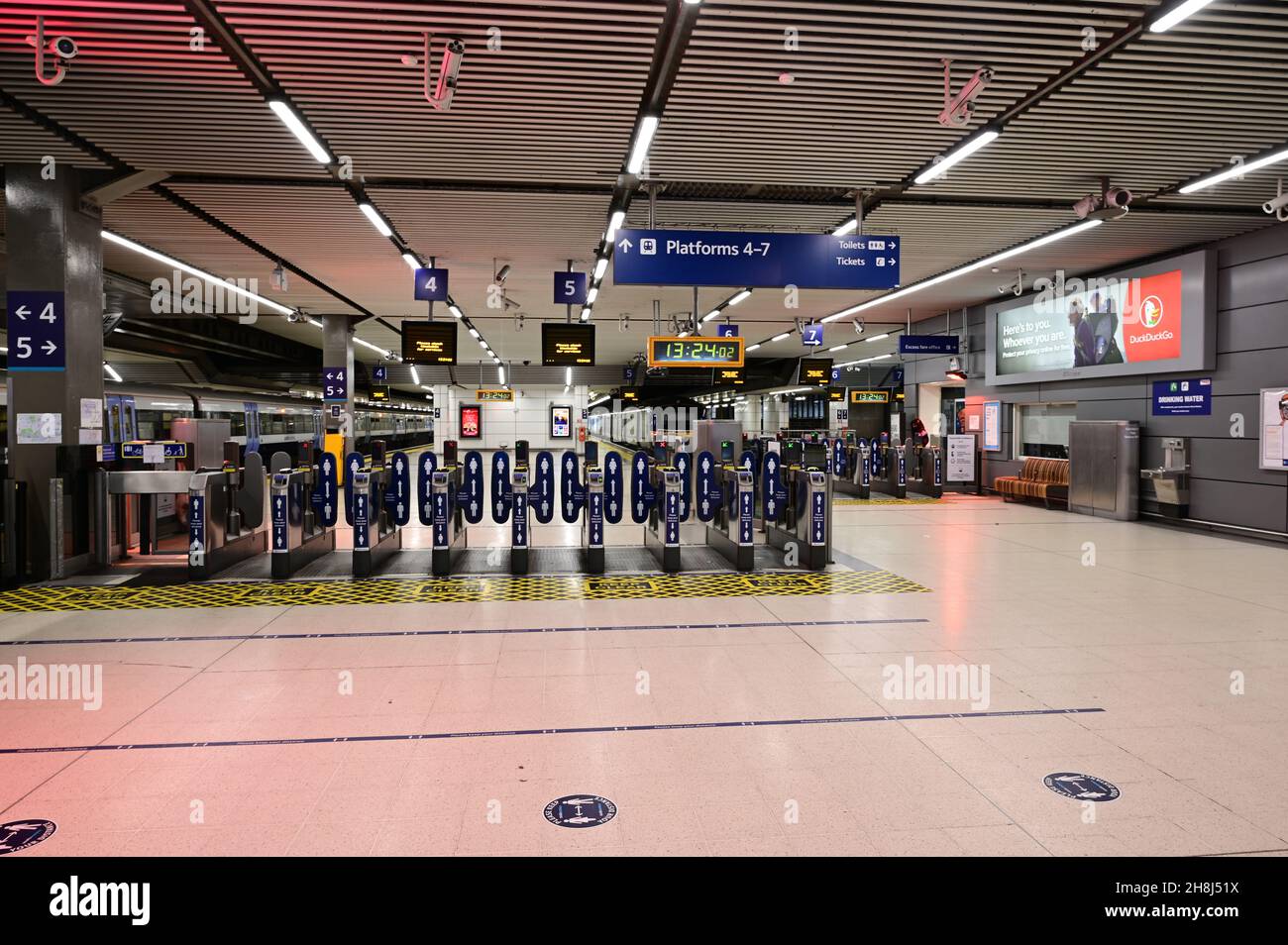 Cannon street station in London Stock Photo - Alamy