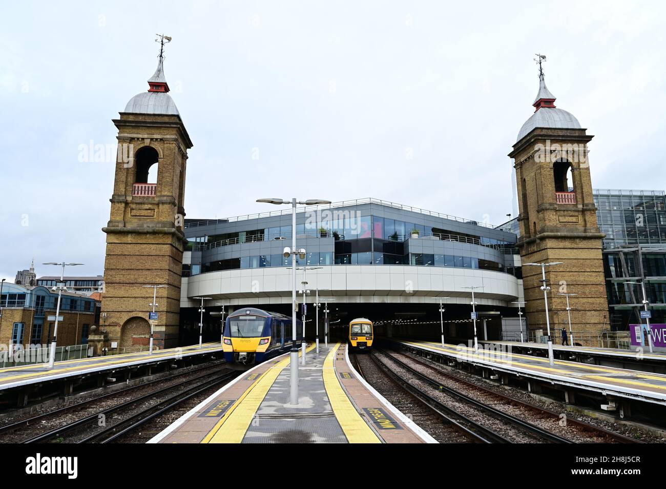 London, London city, UK-November 30th 2021: The twin towers and ...