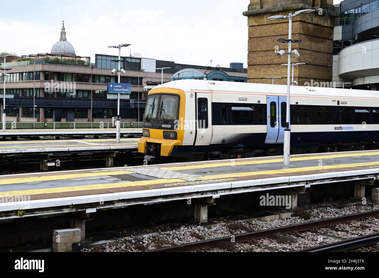 Southeastern train motion hi-res stock photography and images - Alamy