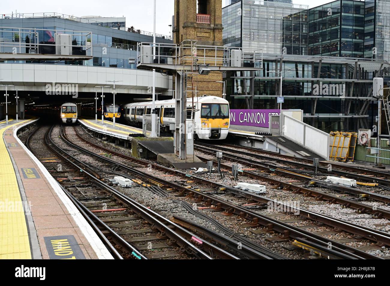 London, London City, UK-November 30th 2021: A southeastern class 376 ...