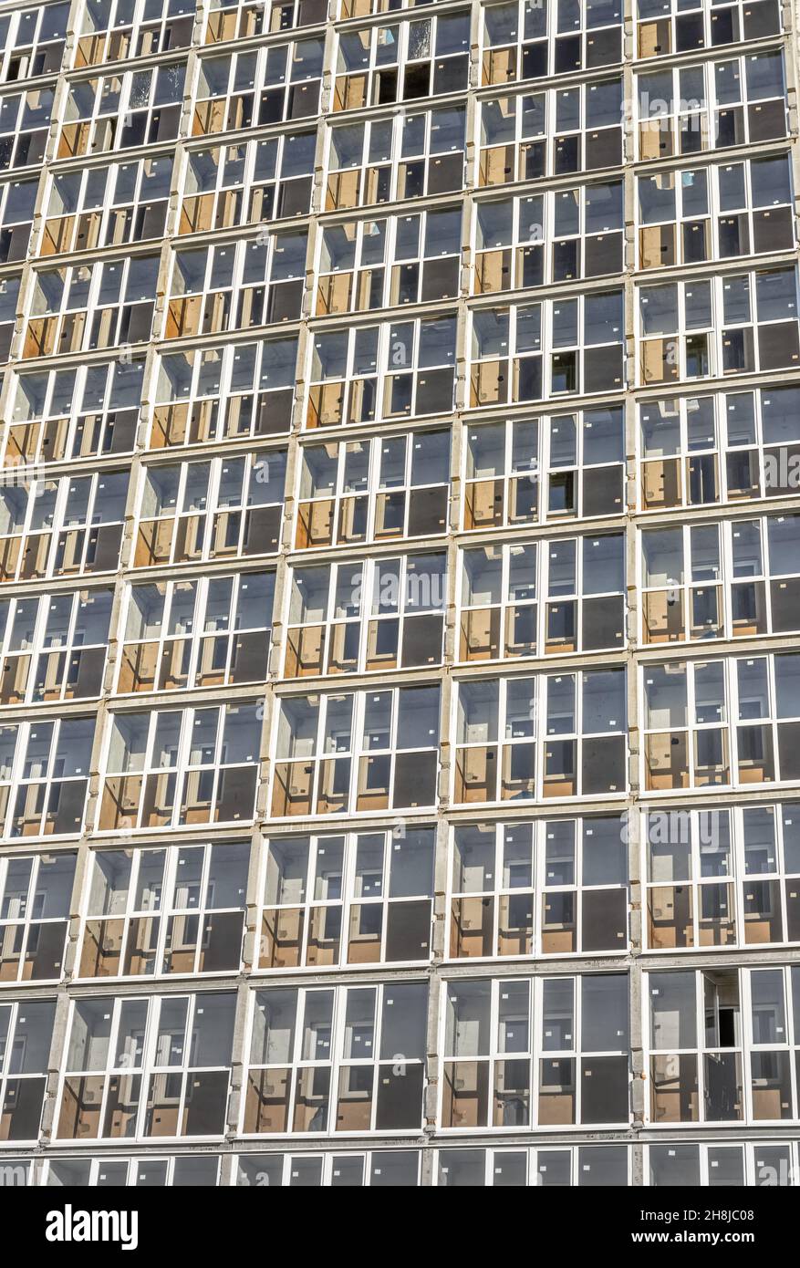 Windows pattern textures exterior of building Stock Photo - Alamy