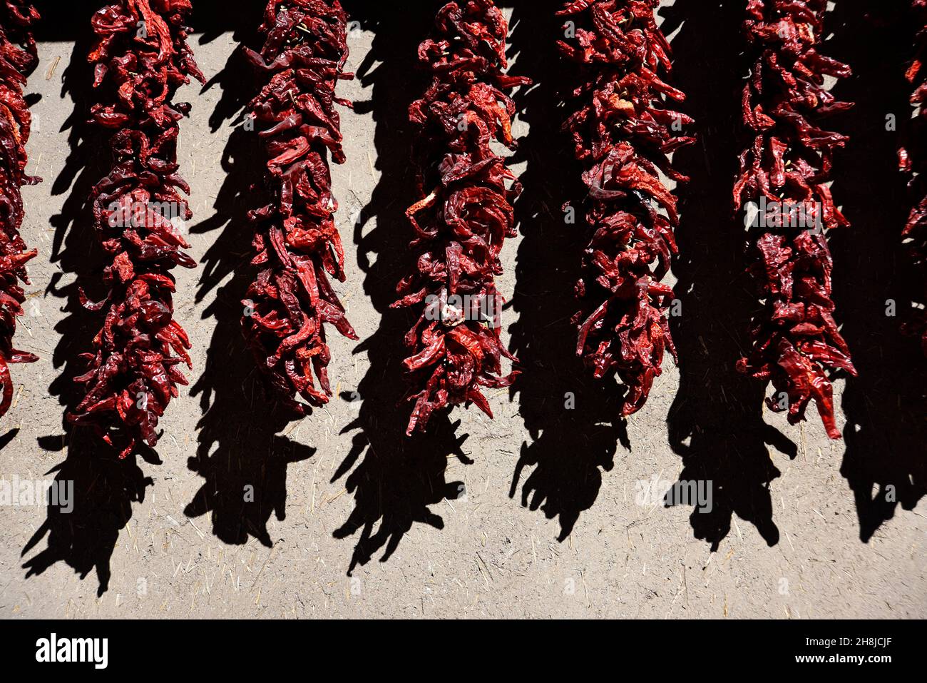 Chimayo chile ristras hi-res stock photography and images - Alamy