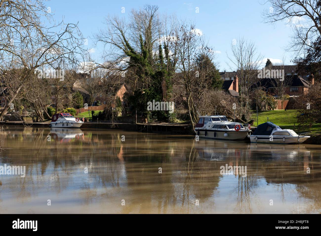 Maidstone kent houses hi-res stock photography and images - Alamy