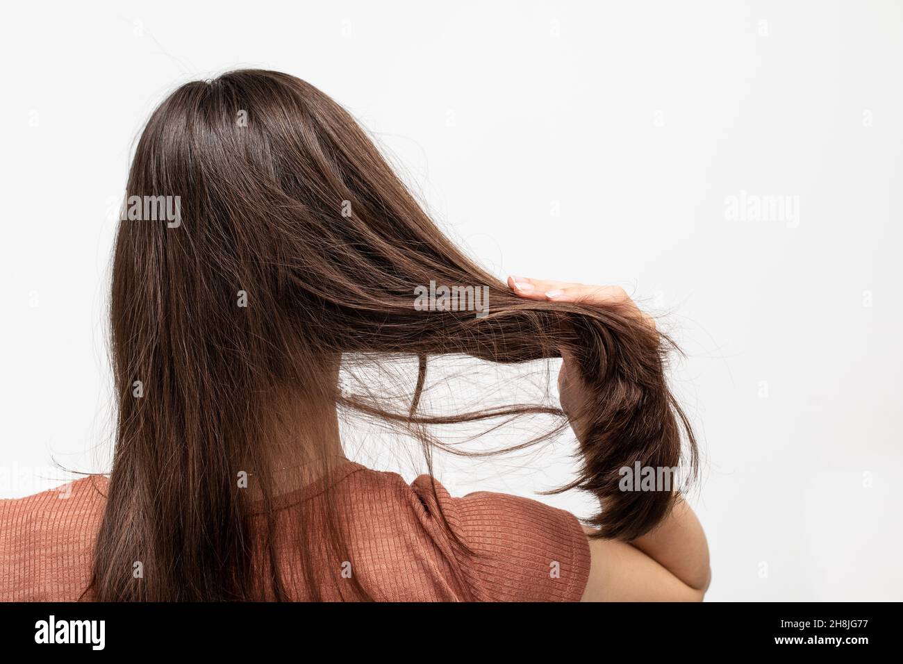 Girl flipping her hair hi-res stock photography and images - Alamy