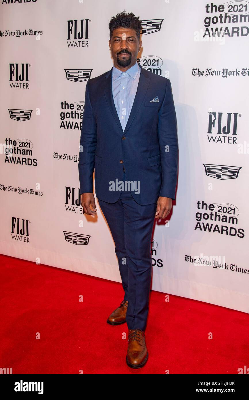 Deon cole hi-res stock photography and images - Alamy