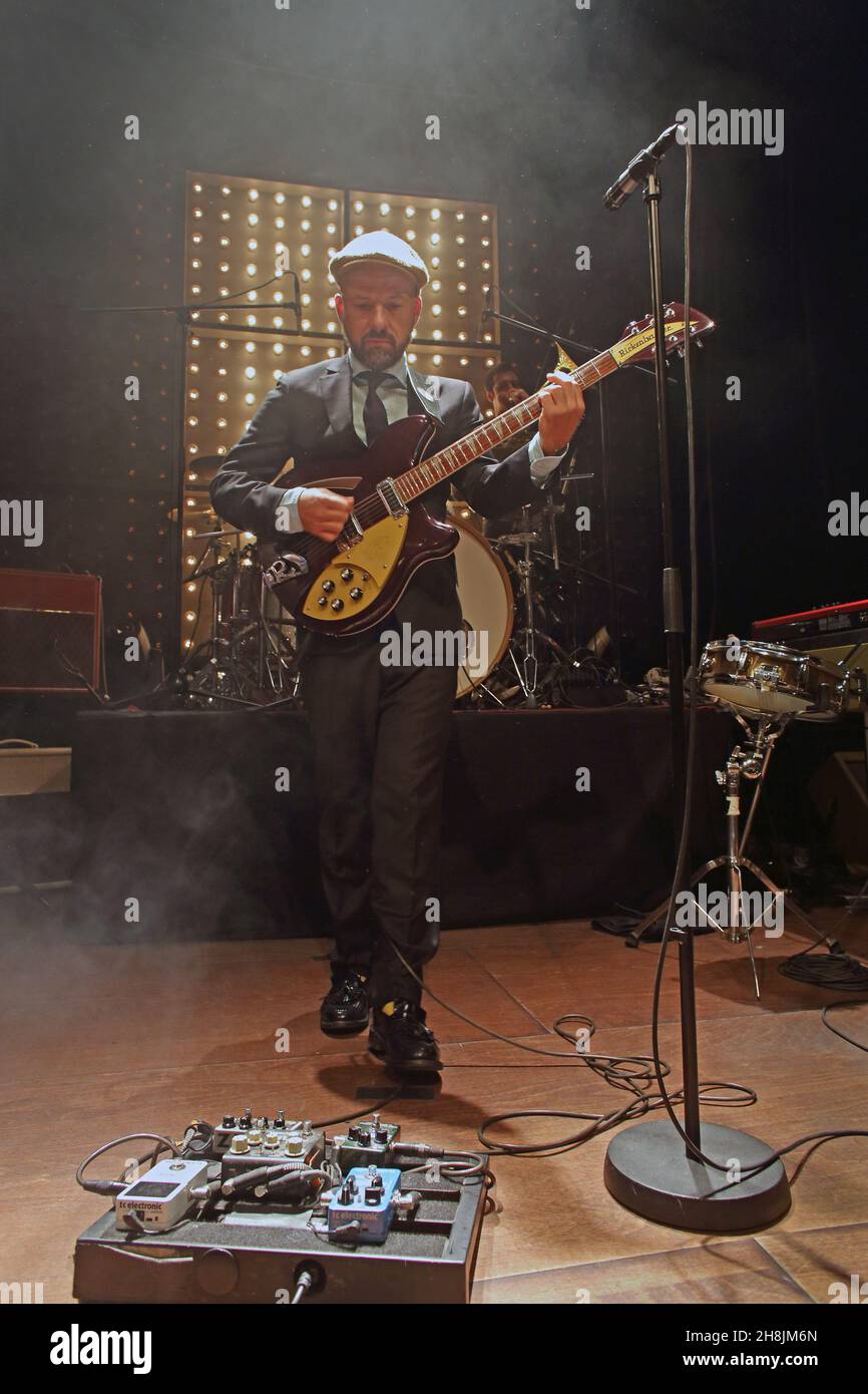 Club mojo hi-res stock photography and images - Alamy