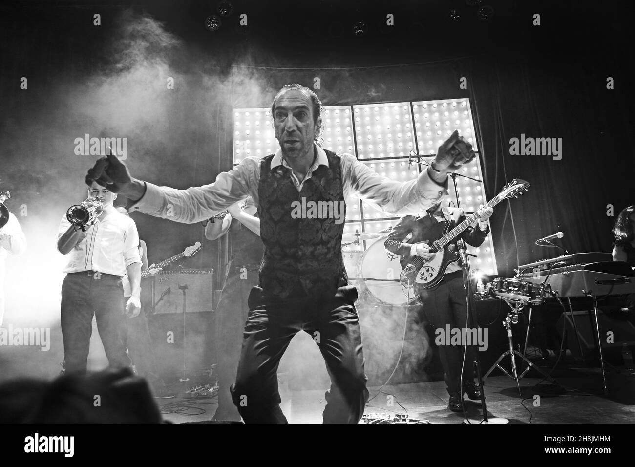 Recording live Black and White Stock Photos & Images - Alamy