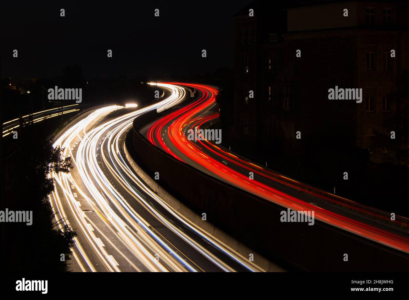Car leaving drive hi-res stock photography and images - Alamy
