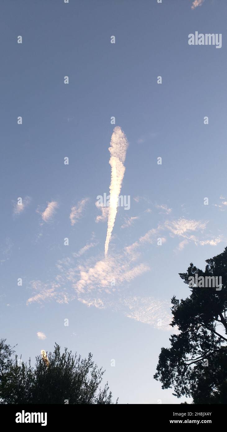 Unusual cloudy sky hi-res stock photography and images - Alamy