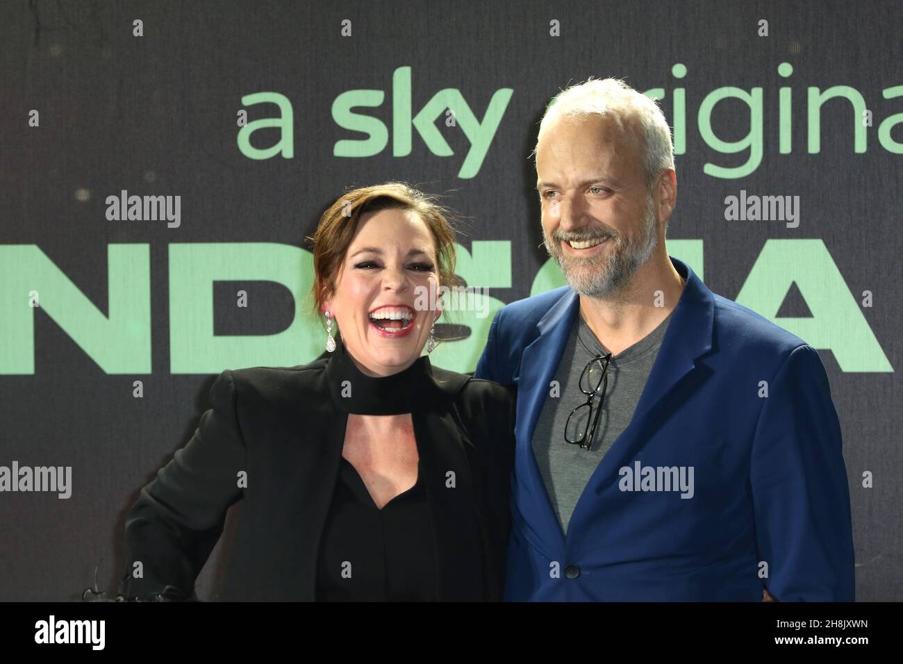 Olivia colman and ed sinclair hi-res stock photography and images - Alamy