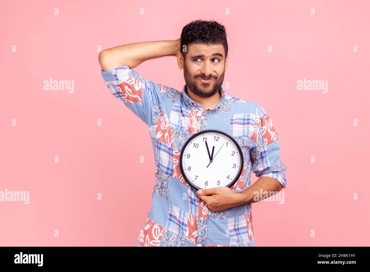Man looking confused hands up hi-res stock photography and images - Alamy