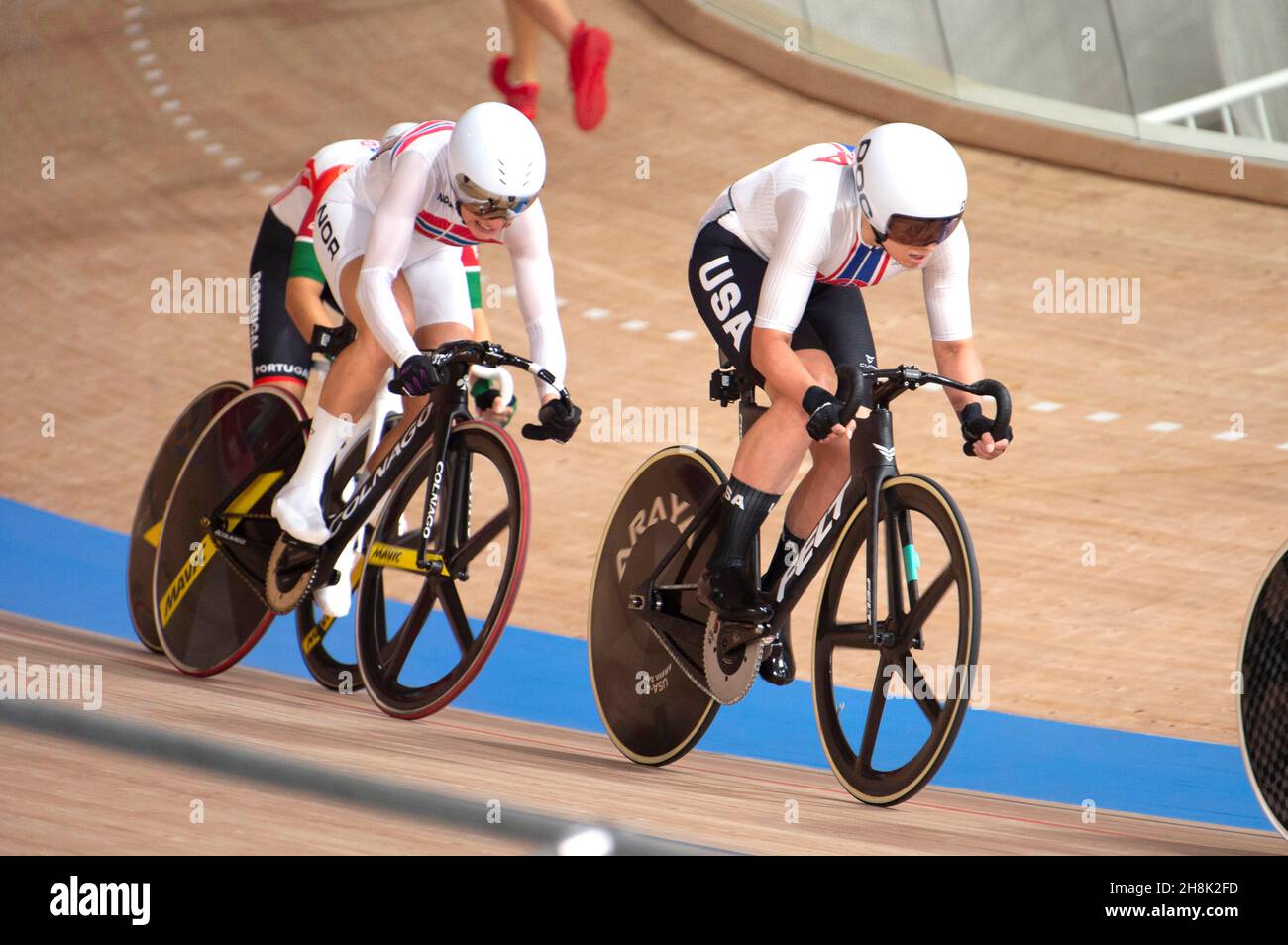 Jennifer Valente of the United States, eventual gold medal winner ...