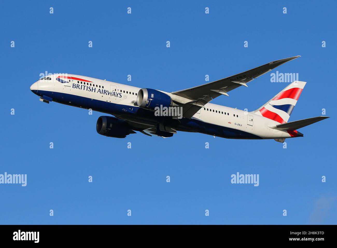 Boeing 787 variant hi-res stock photography and images - Alamy