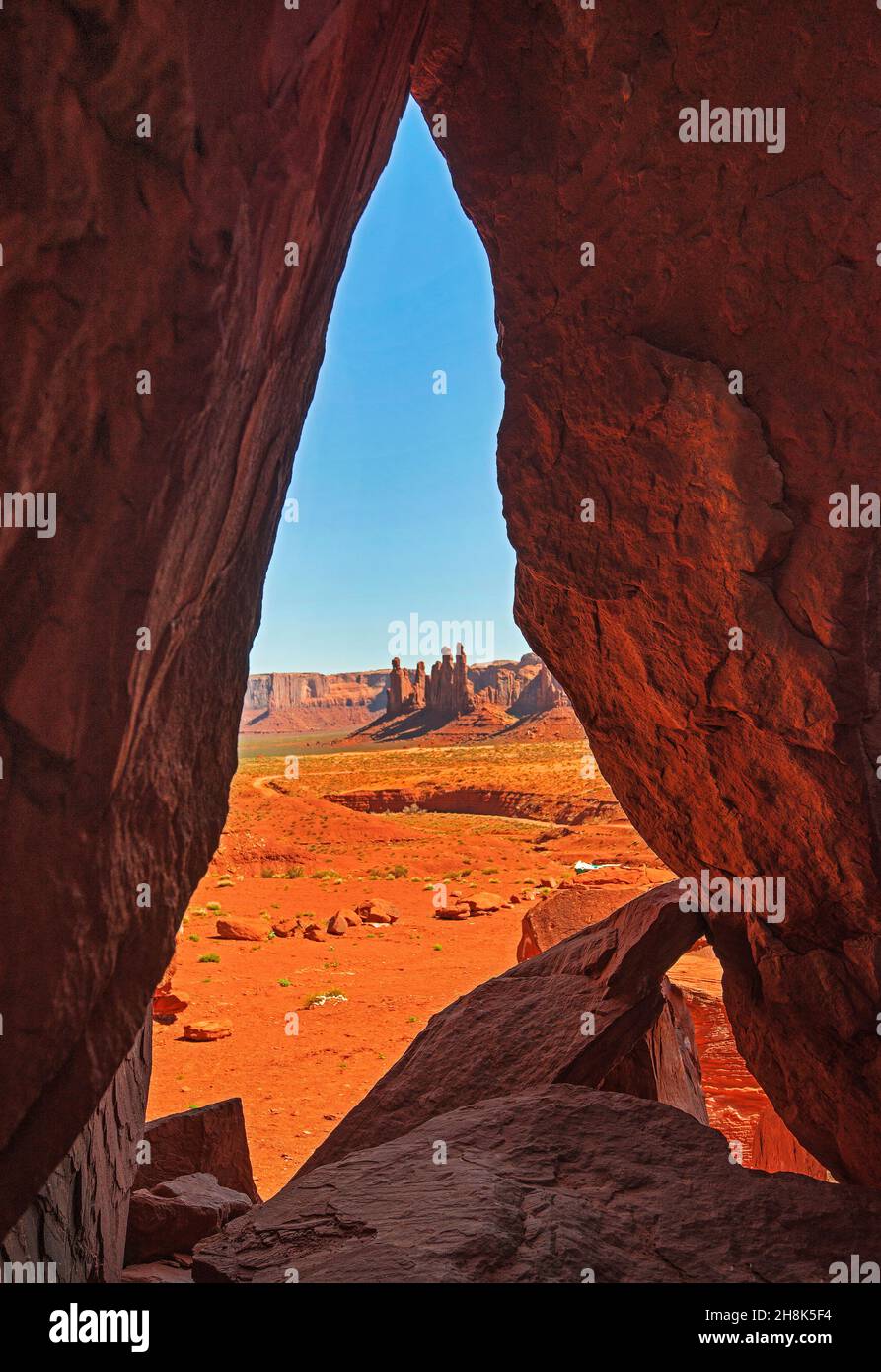 Monument Valley, Colorado Plateau, Arizona-Utah border Stock Photo - Alamy