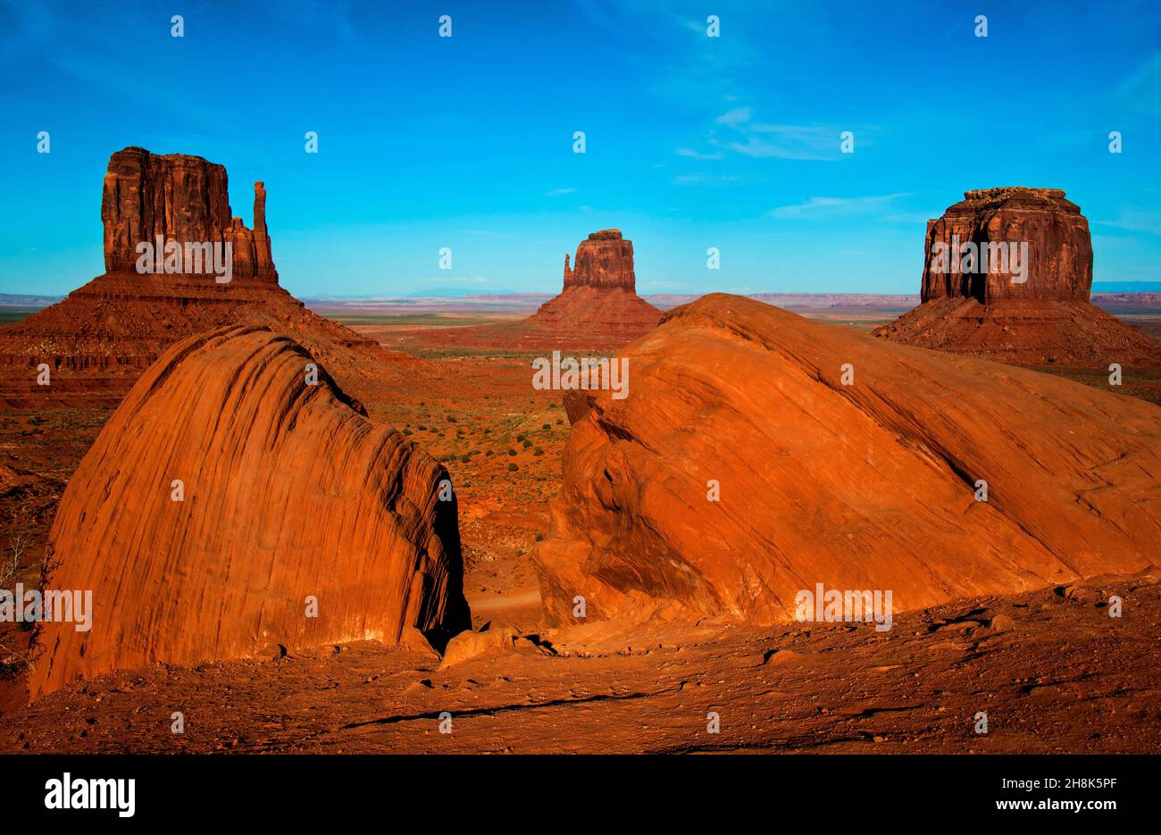 East and West Mitten Buttes at Sunset, Monument Valley, Colorado ...