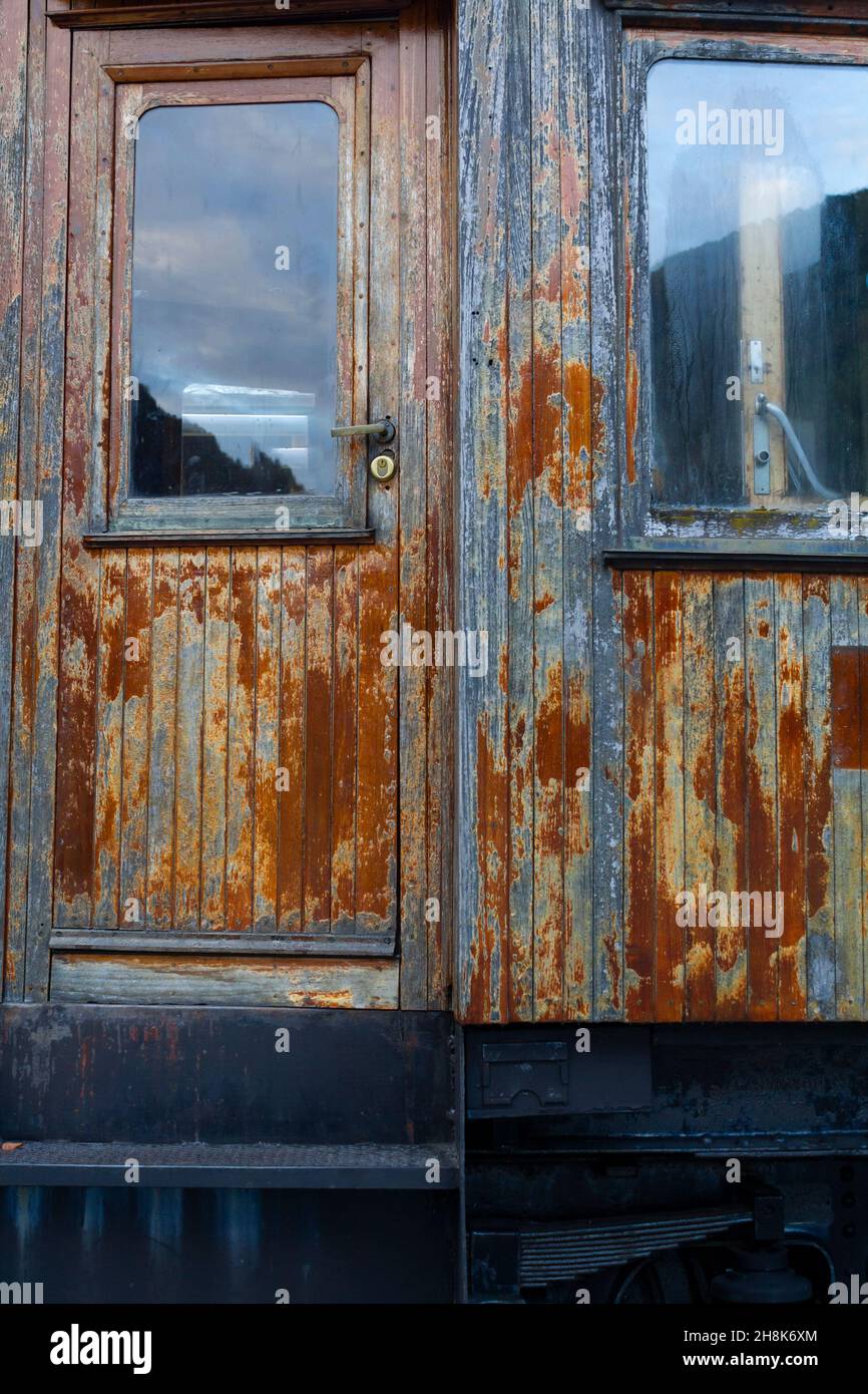 Old wooden train door and window Stock Photo - Alamy
