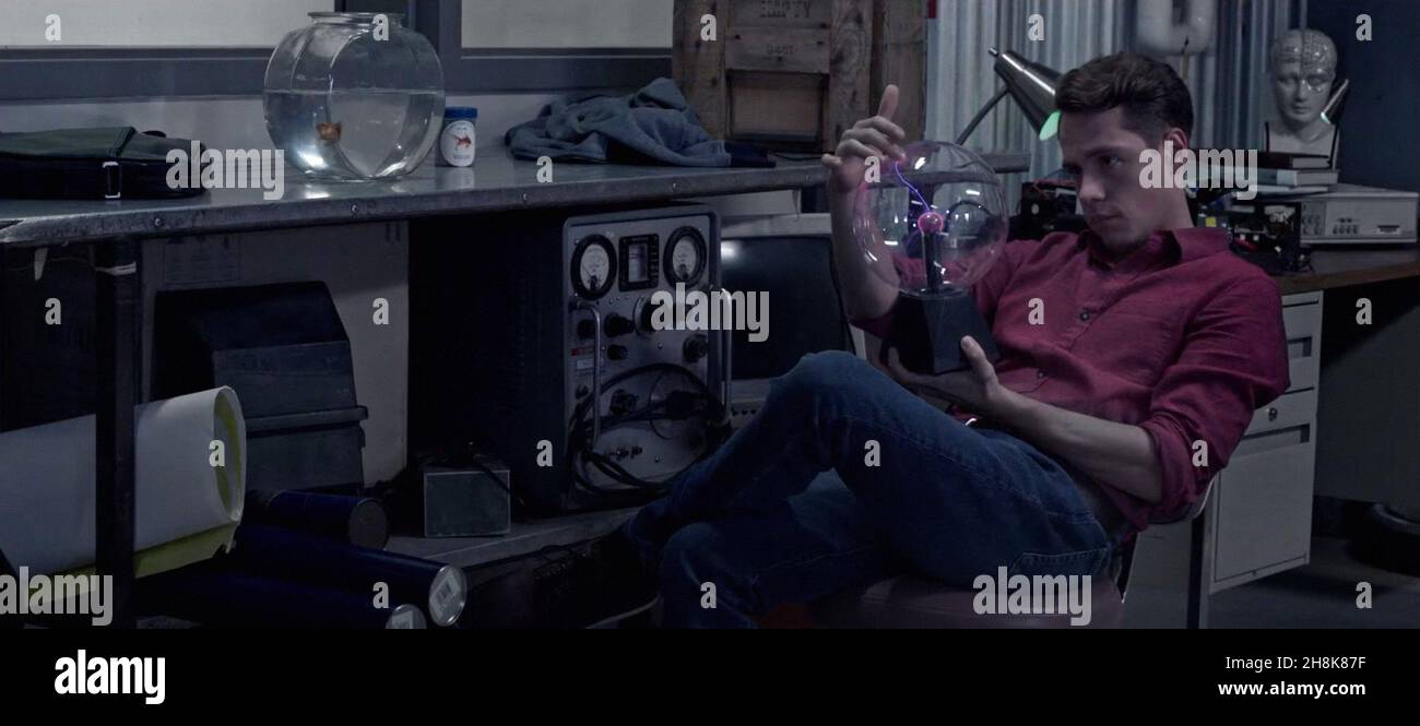 MULTIVERSE, (aka ENTANGLED), Munro Chambers, 2019. © Saban Films ...