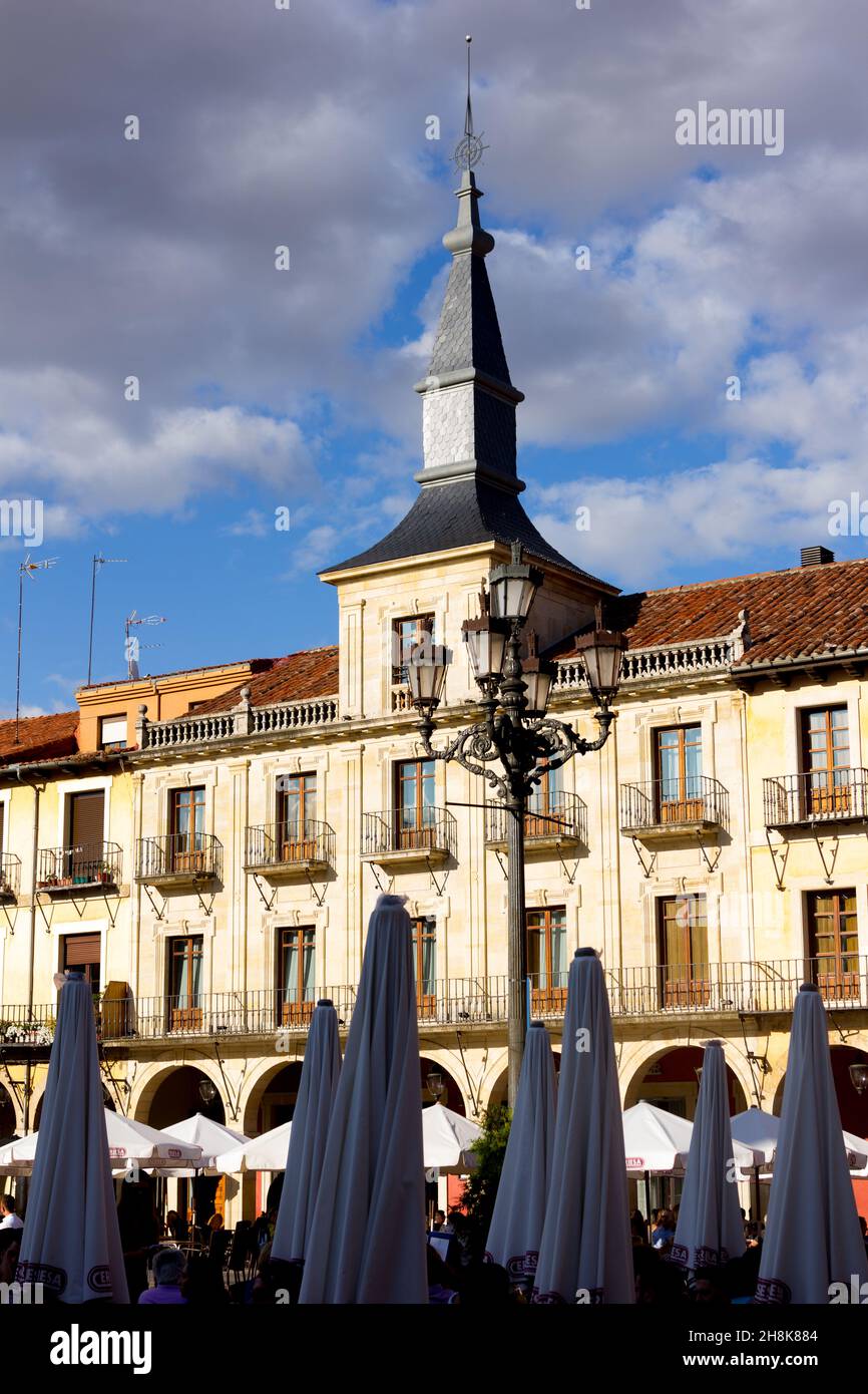 streets of the city of Leon in the region of Castilla-Leon, Spain Stock ...