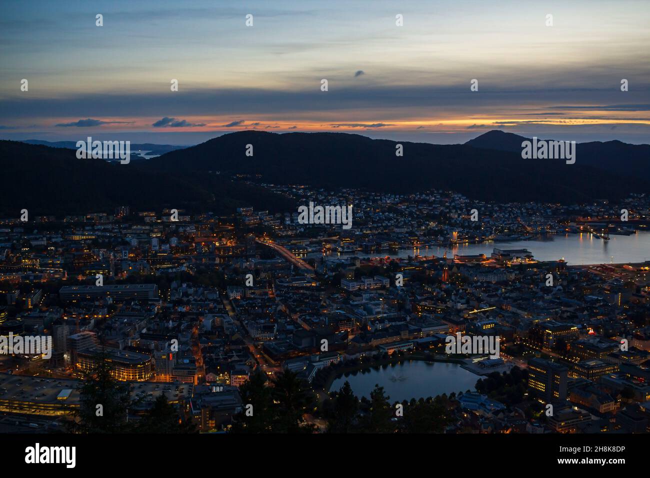 Bergen night panorama hi-res stock photography and images - Alamy