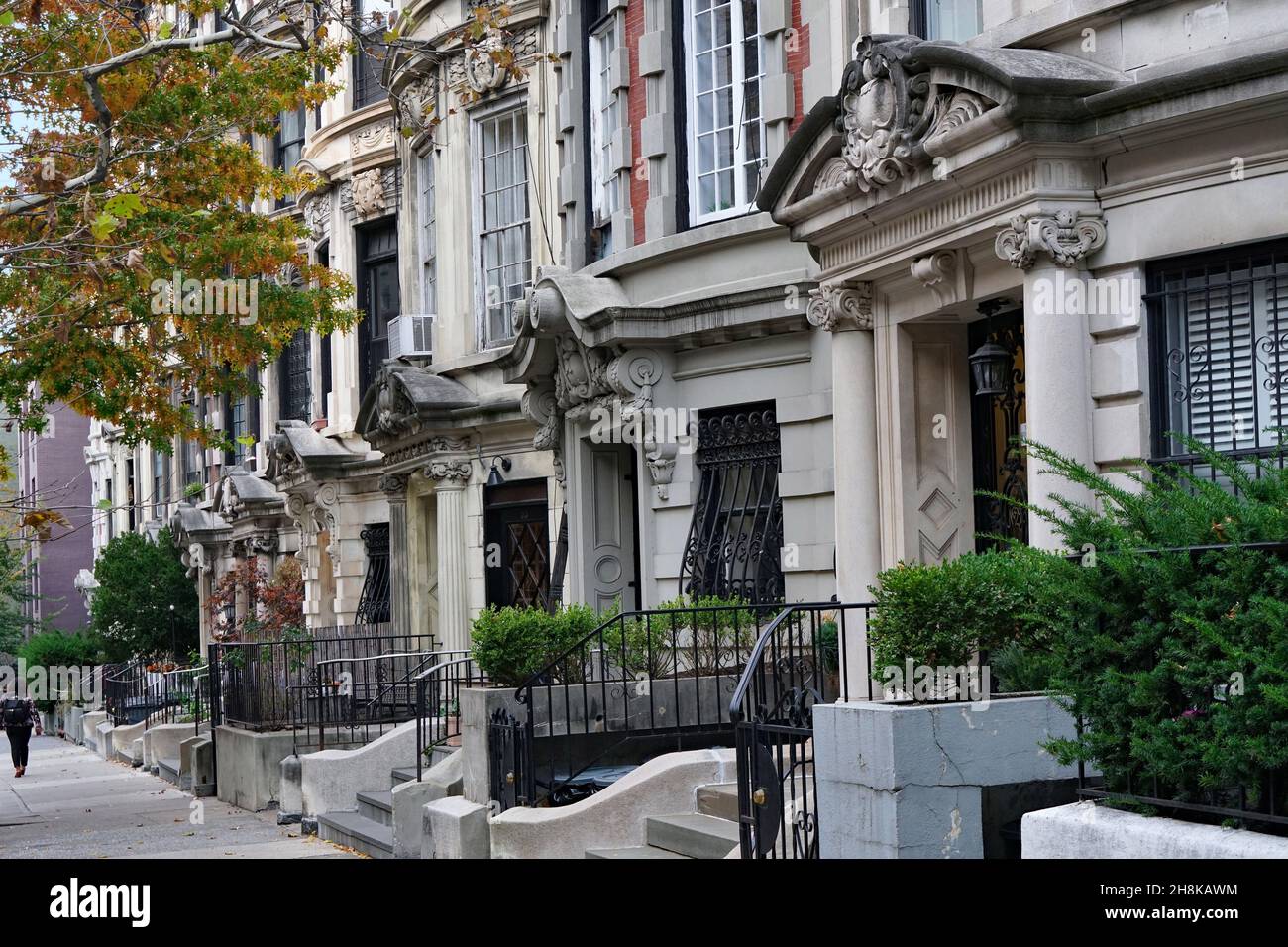 Baroque style architecture hi-res stock photography and images - Alamy