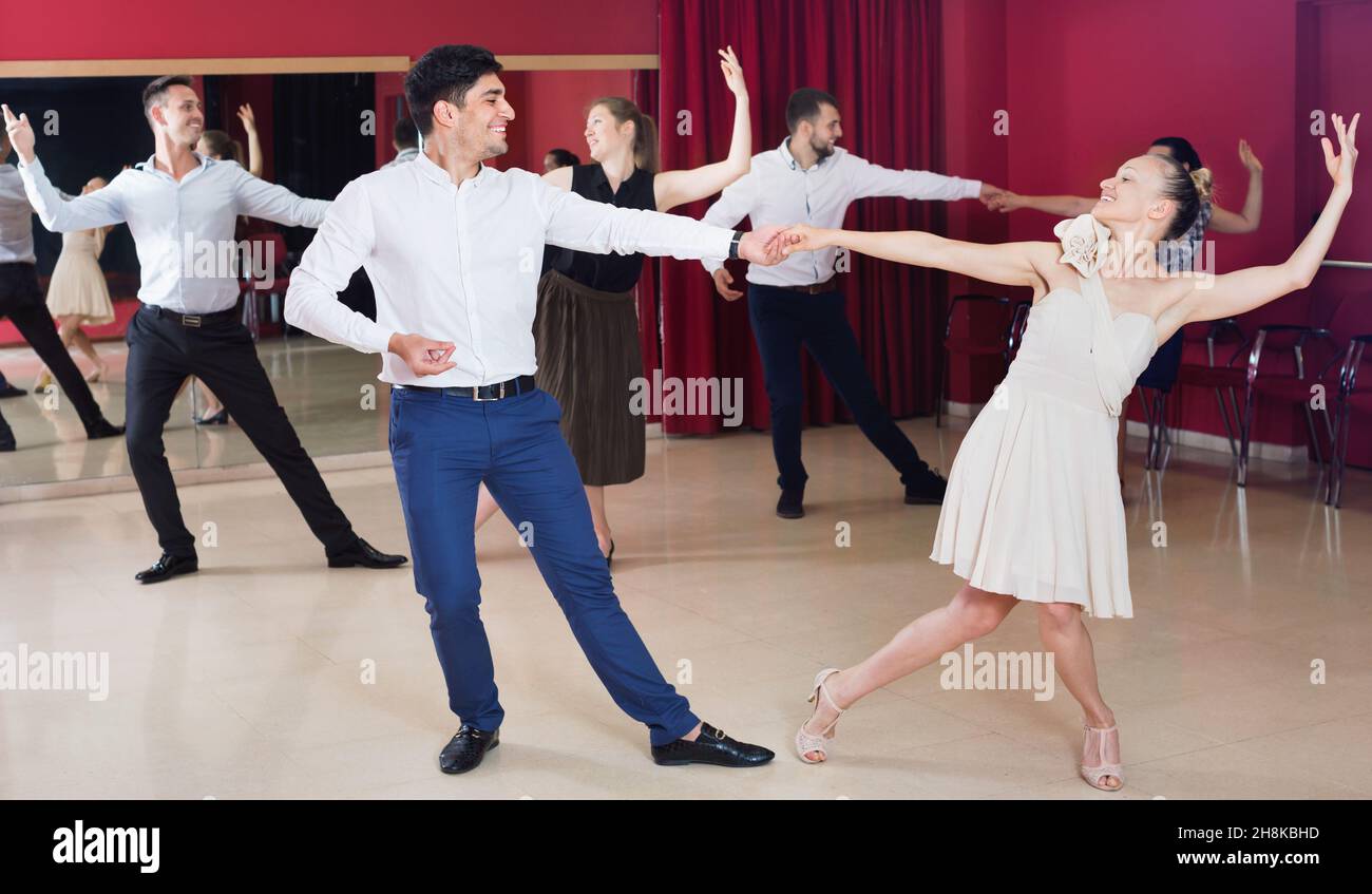 Ballroom dancing class waltz hi-res stock photography and images - Alamy