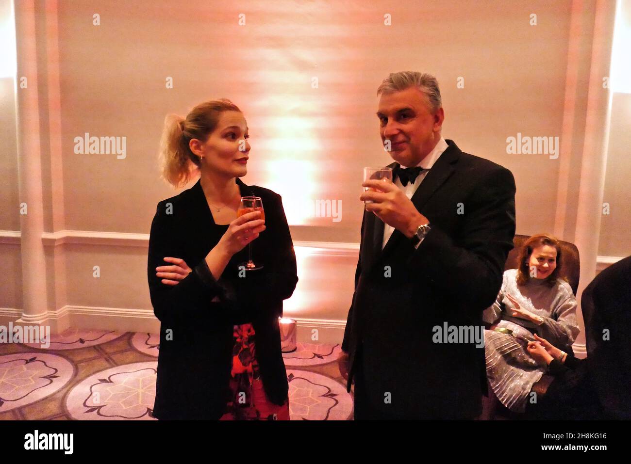 Oman sponsored the 2021 Foreign Press Association Media Awards held in ...