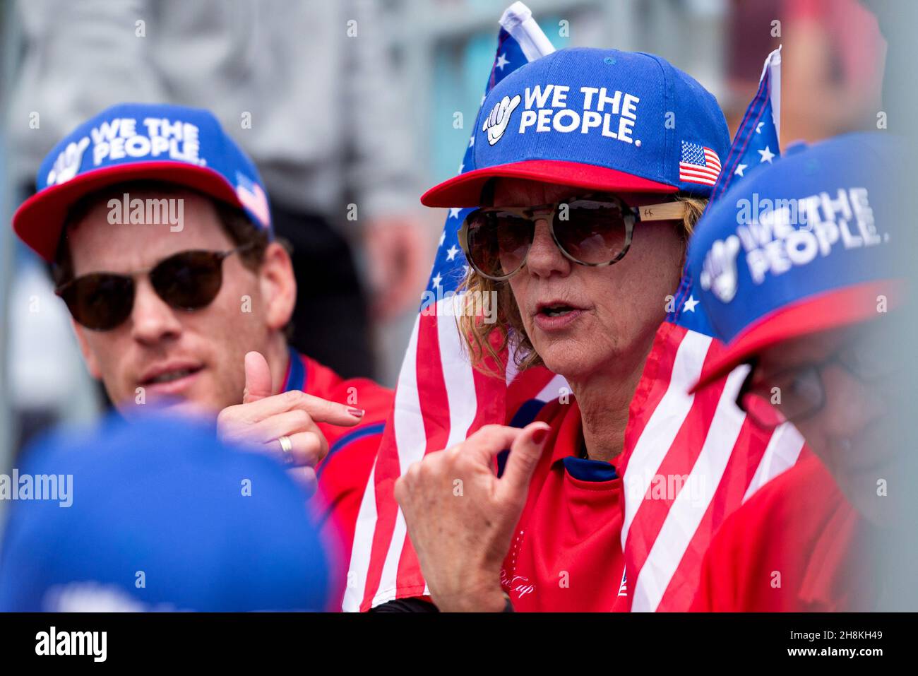Grandstand media hi-res stock photography and images - Alamy