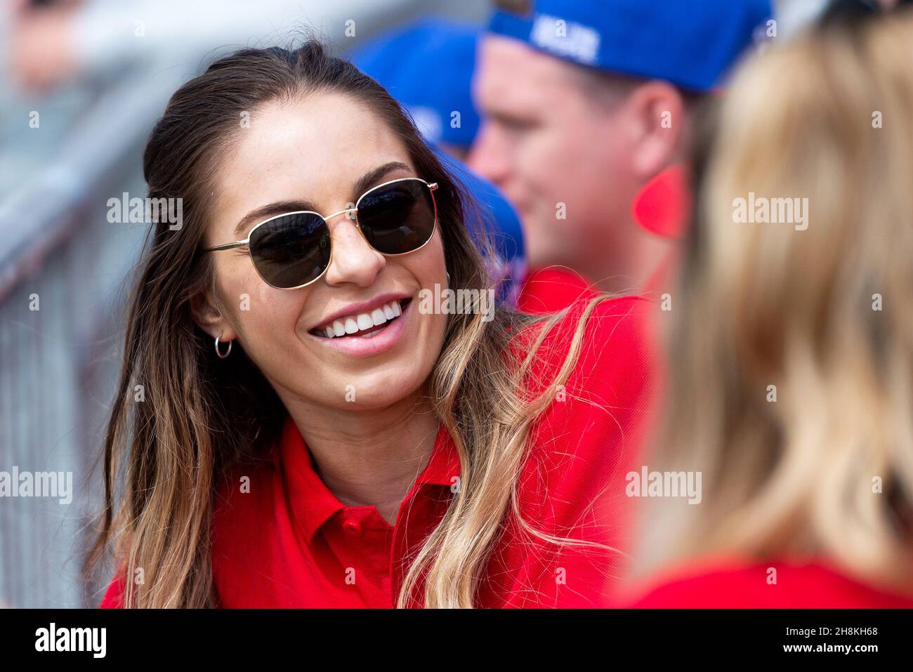 Grandstand media hi-res stock photography and images - Alamy