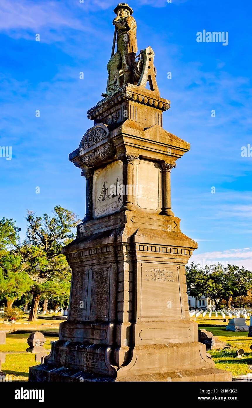 A statue erected to honor members of the Workingmen’s Timber and Cotton ...
