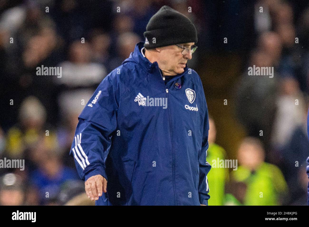 LEEDS, ENGLAND - NOVEMBER 30: manager Marcelo Bielsa of Leeds United ...
