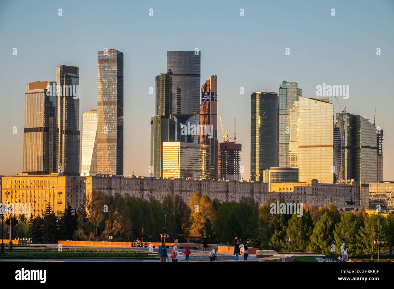 Moscow City New Market Enlivens Moscow City Financial District