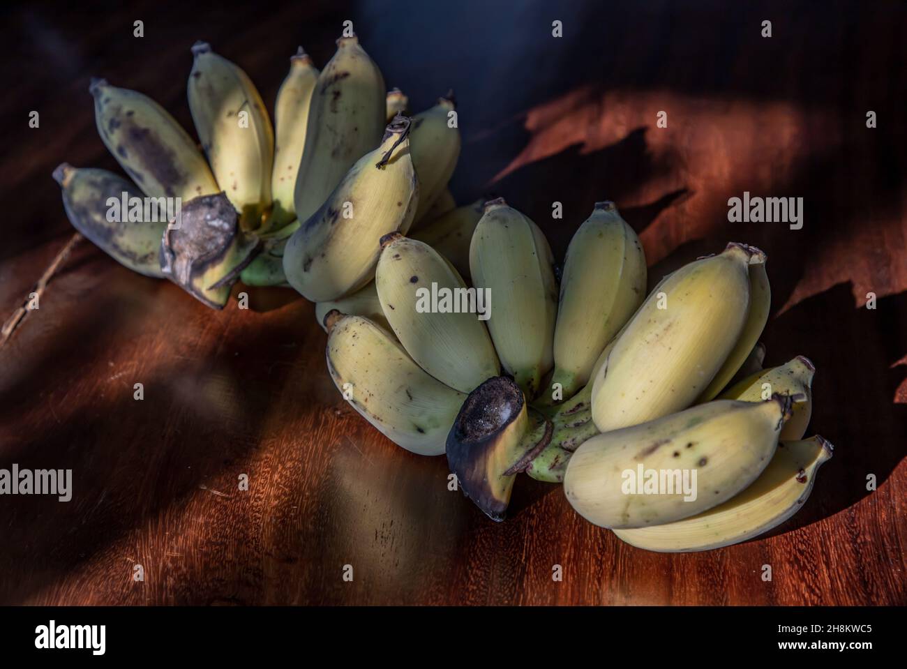 Lady finger bananas hi-res stock photography and images - Alamy