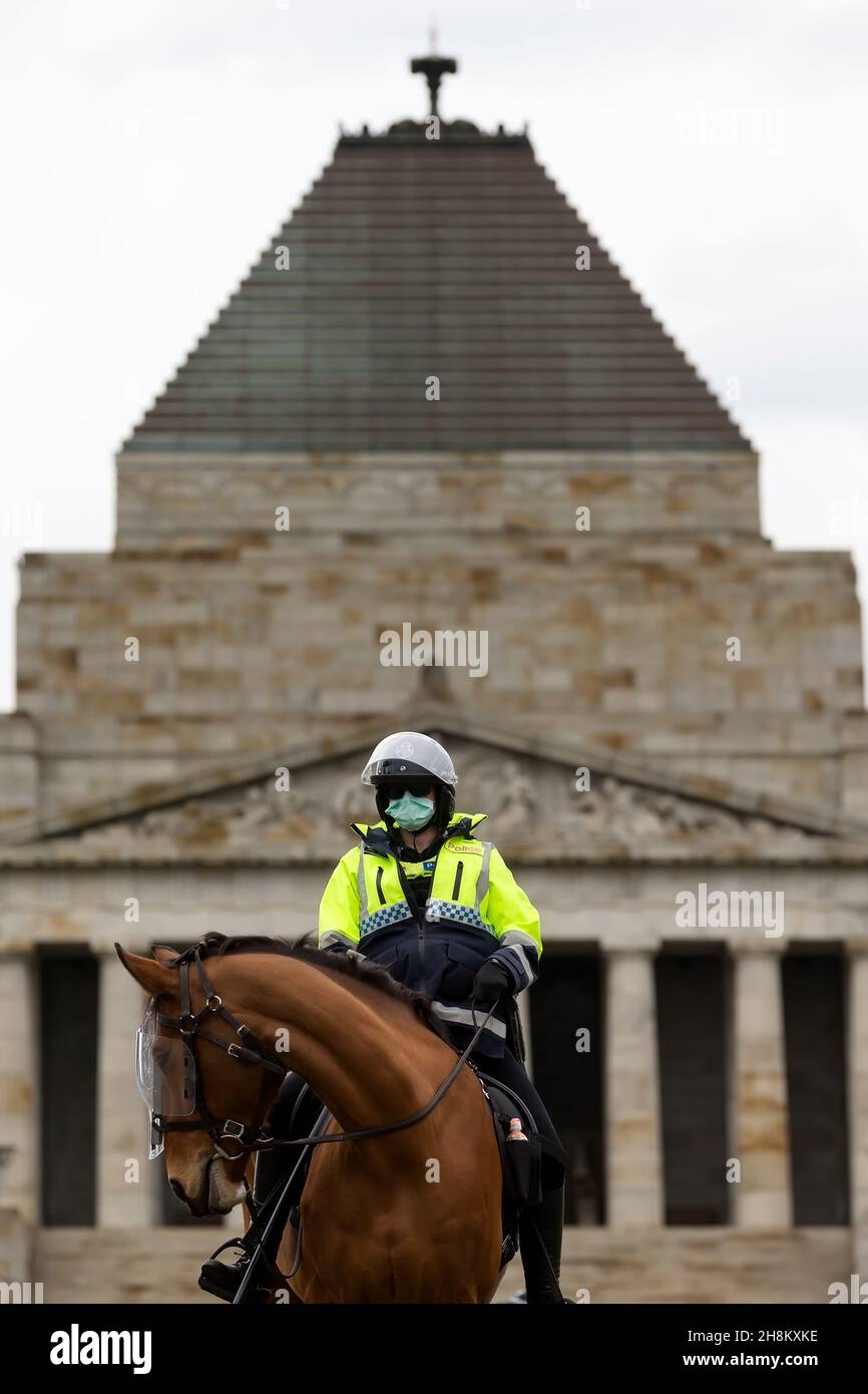 A mounted Police Officer stands ready at The Shrine Stock Photo - Alamy