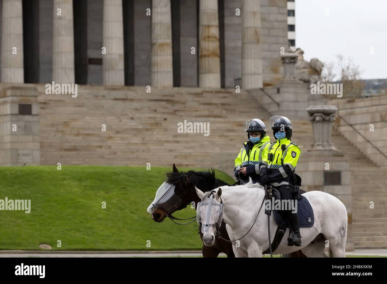Mounted Police stand at The Shrine Stock Photo - Alamy