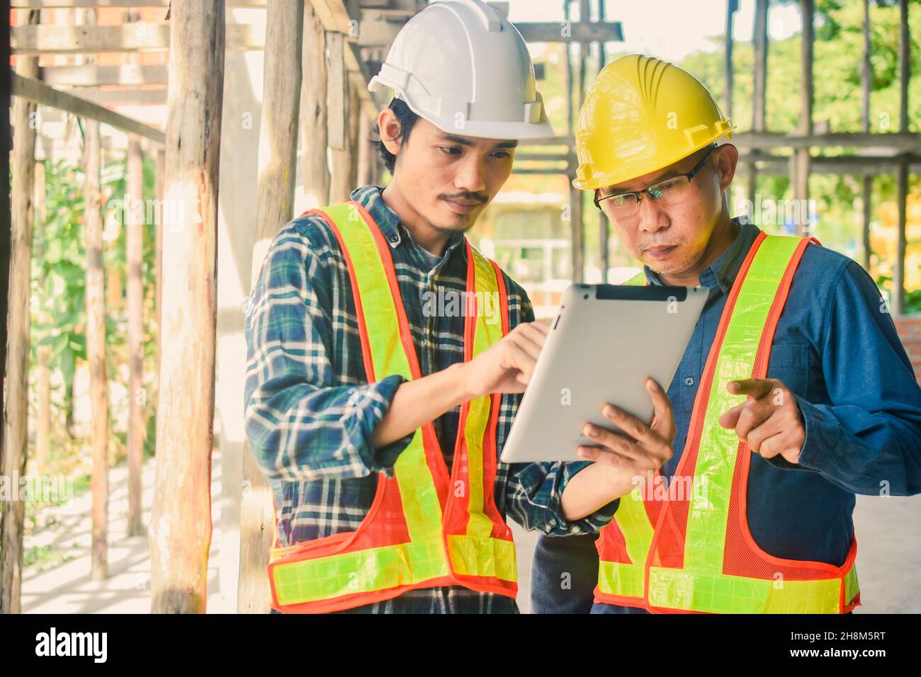 Engineer service on site inspection at home building construction Stock ...