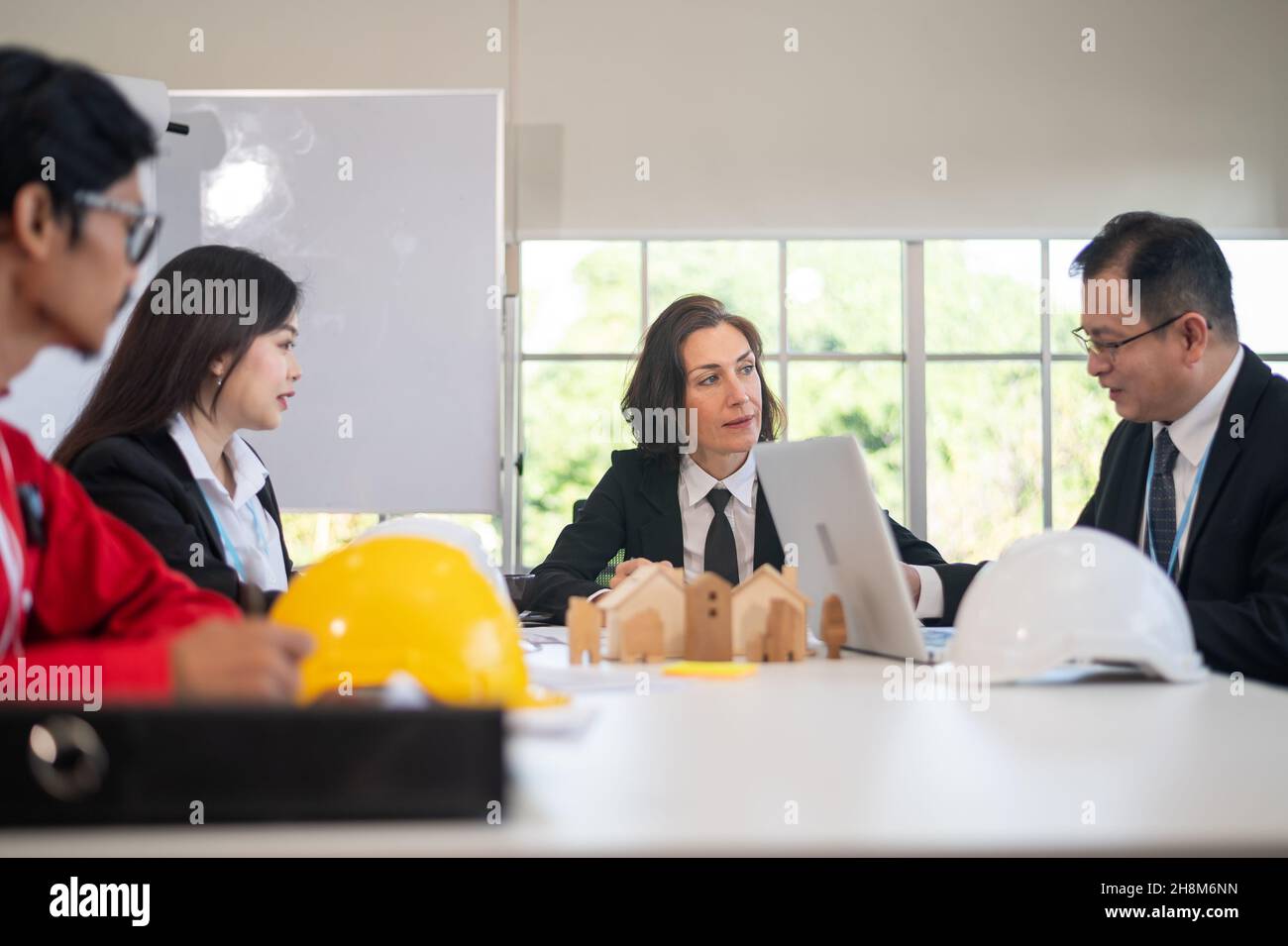Presentation construction plan hi-res stock photography and images - Alamy