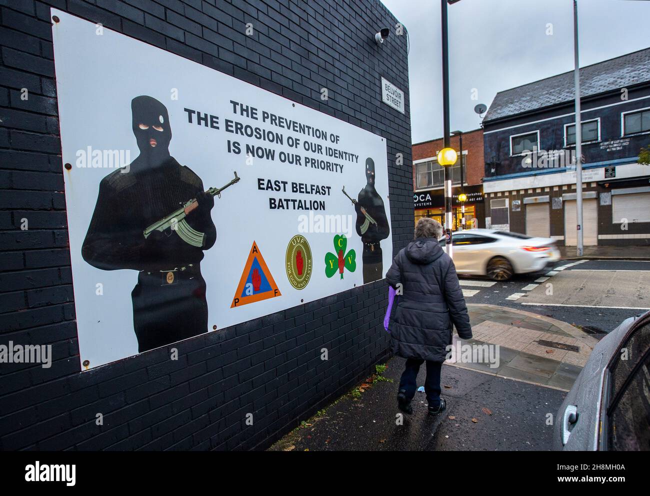 Group support battalion hi-res stock photography and images - Alamy