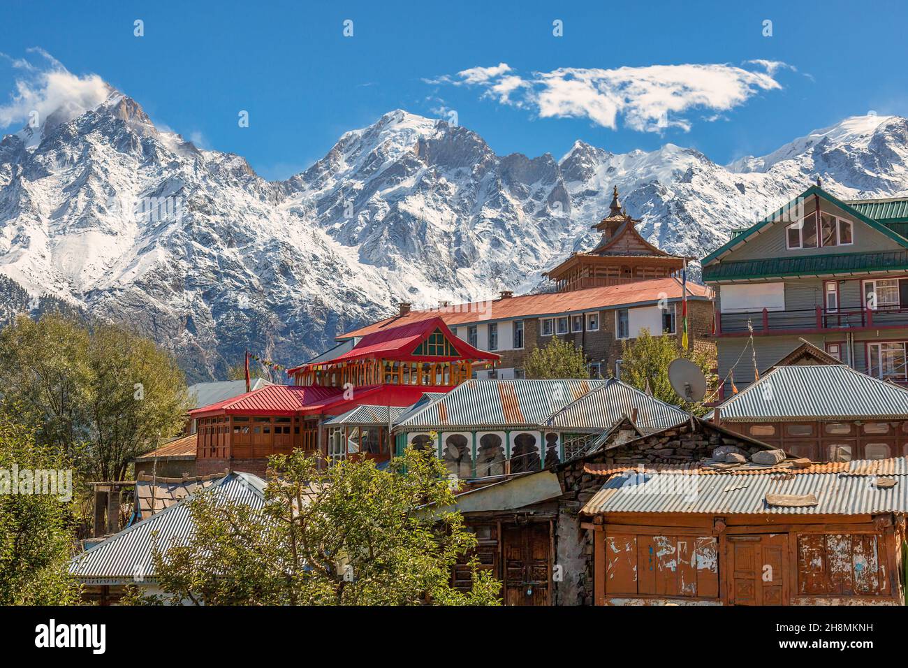 Scenic Himachal village at Kalpa with majestic Kinnaur Kailash Himalaya ...