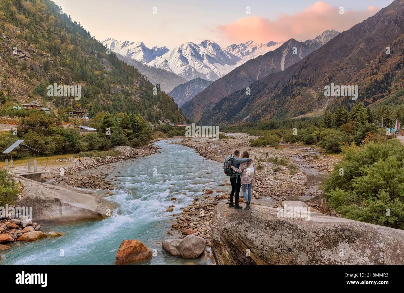 Himalaya tour hi-res stock photography and images - Alamy