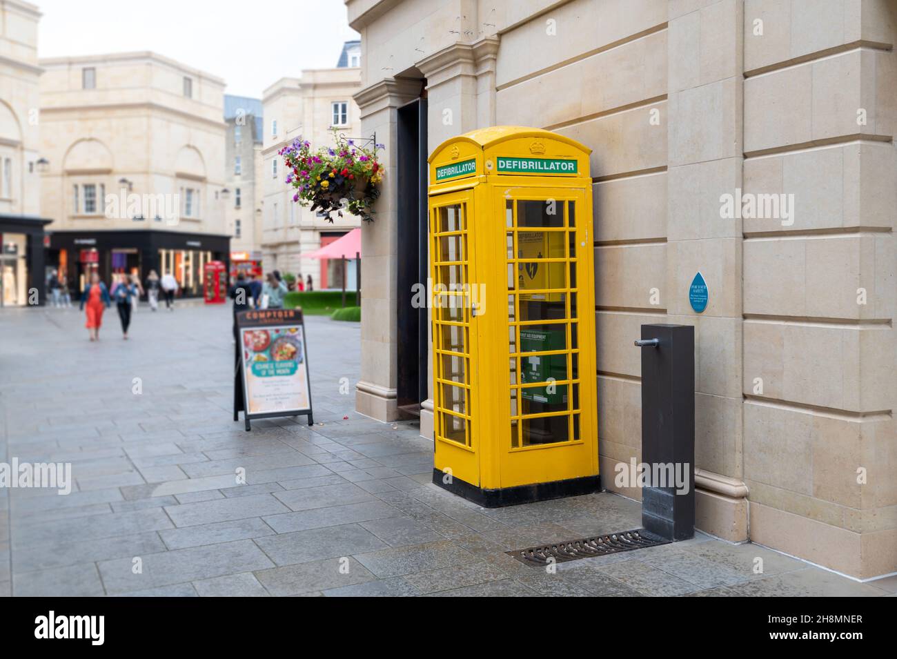 City of Bath, UK. 08-07-2021. Defibrillator street booth. Unused phone ...