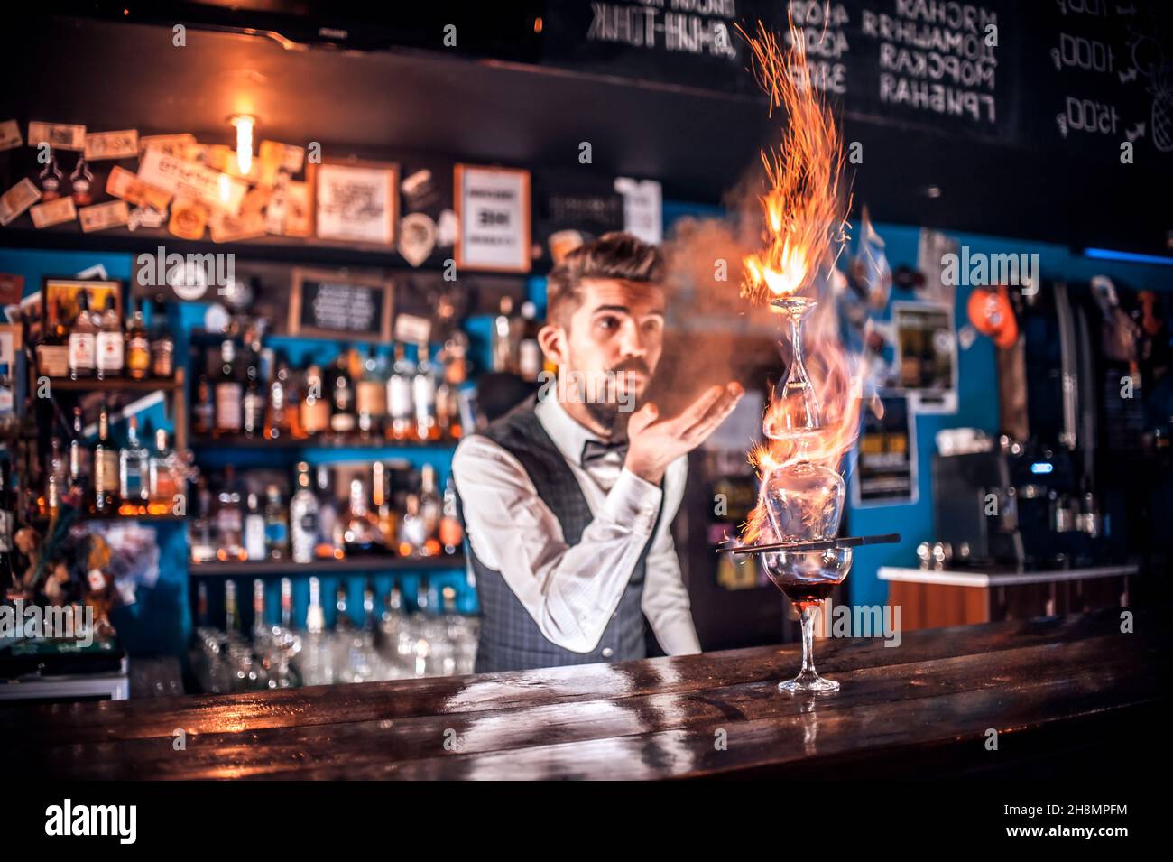 Bartender1 hi-res stock photography and images - Alamy