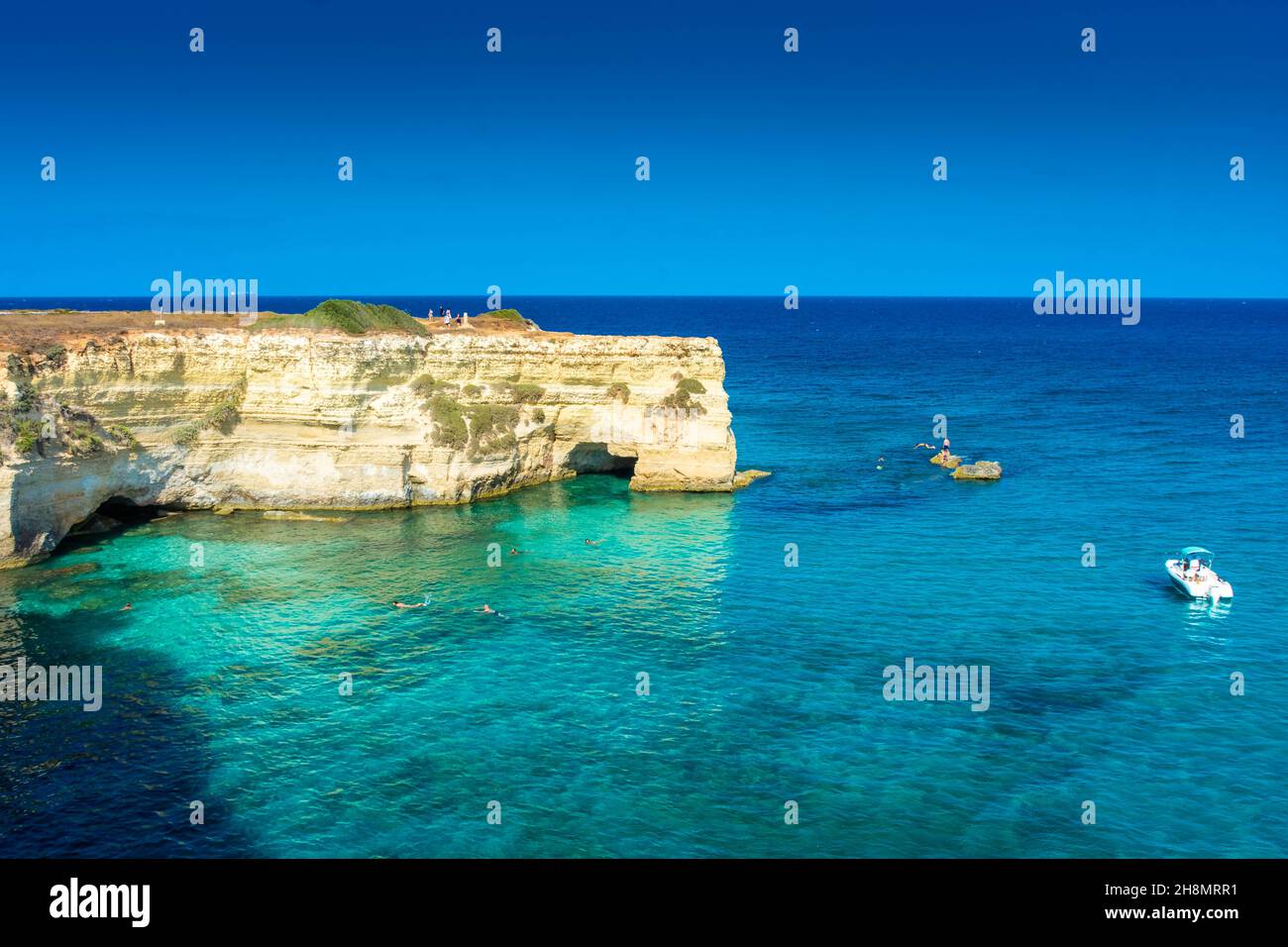 SALENTO, ITALY, 11 AUGUST 2021: The beautiful crystal clear Sea of ...