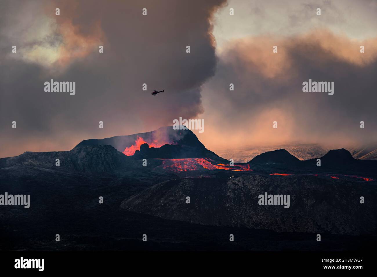Helicopter flight over volcano hi-res stock photography and images - Alamy