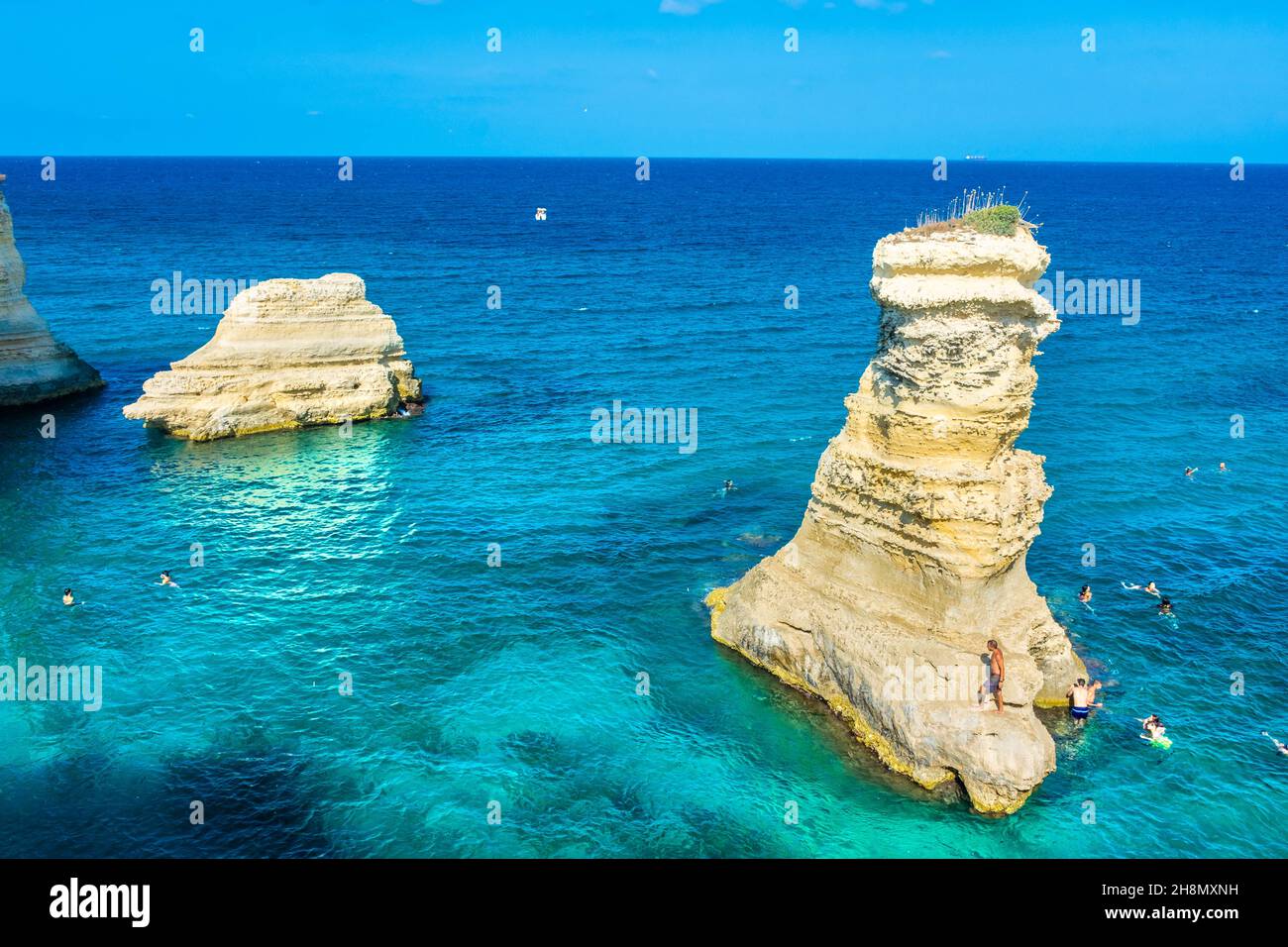 SALENTO, ITALY, 11 AUGUST 2021: The beautiful crystal clear Sea of ...