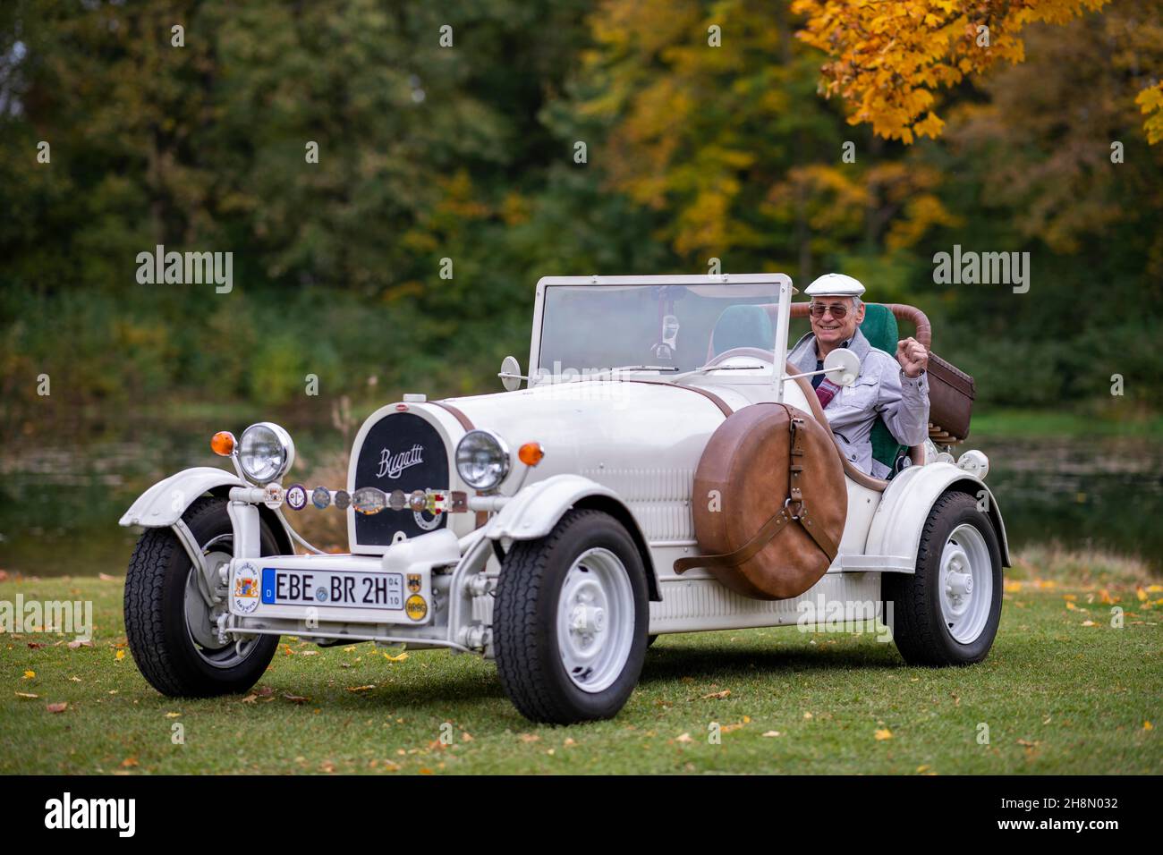 Old man sports car hi-res stock photography and images - Alamy